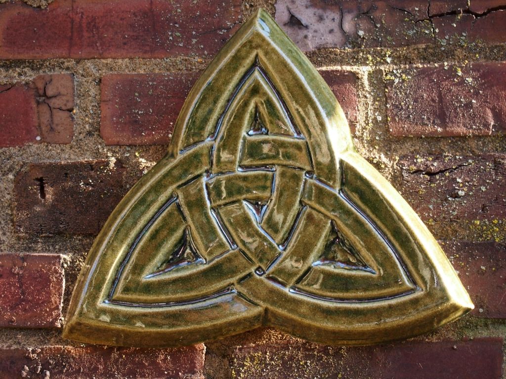 Celtic Knots - Karen Singer Tileworks